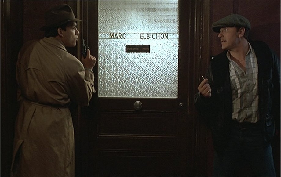 L'Alligatographe: Le téléphone sonne toujours deux fois