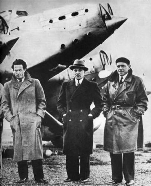 JEAN MERMOZ , pilote de légende