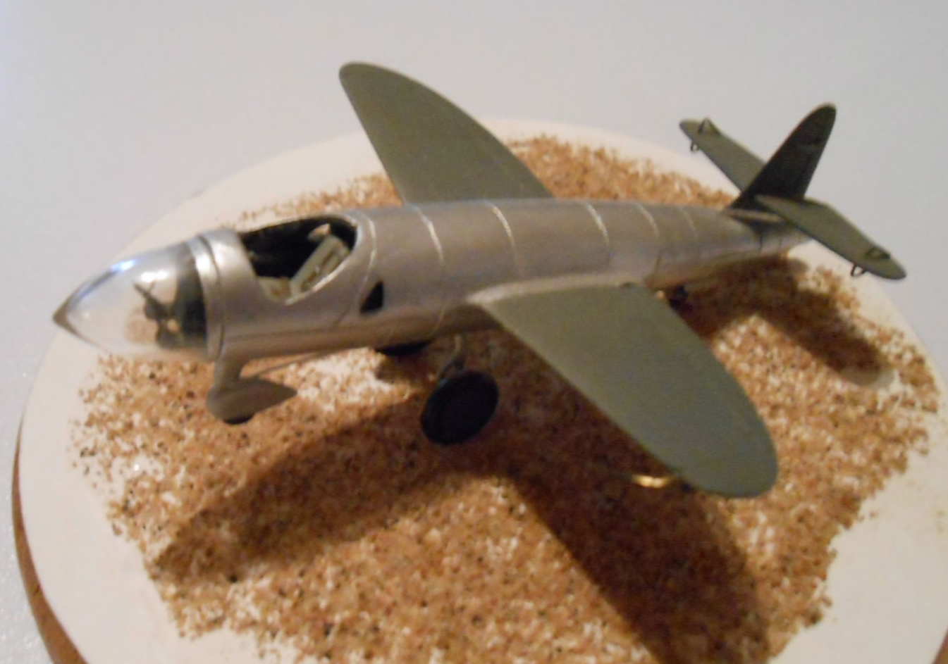 L'avion-fusée Heinkel He-176.