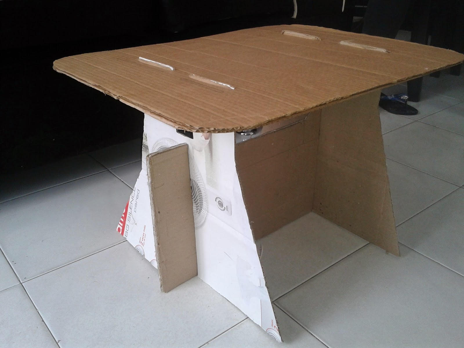 mesa de carton