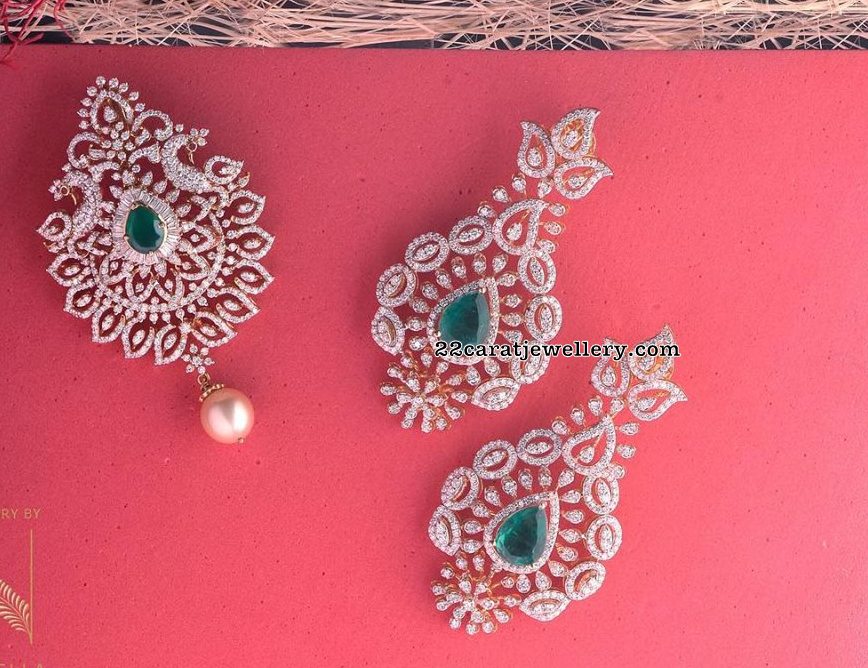 Closed Setting Diamond Lockets by Nikitha Linga - Jewellery Designs