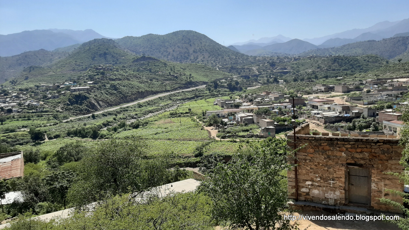 VIVENDO SALENDO: Photos of Ghinda, Eritrea.