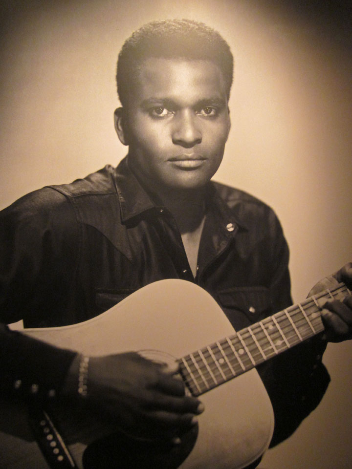 Rambling Summer: The Pride of Country Music