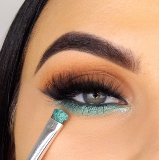 Amazing Pop of Teal Eye Makeup Tutorial Step by Step