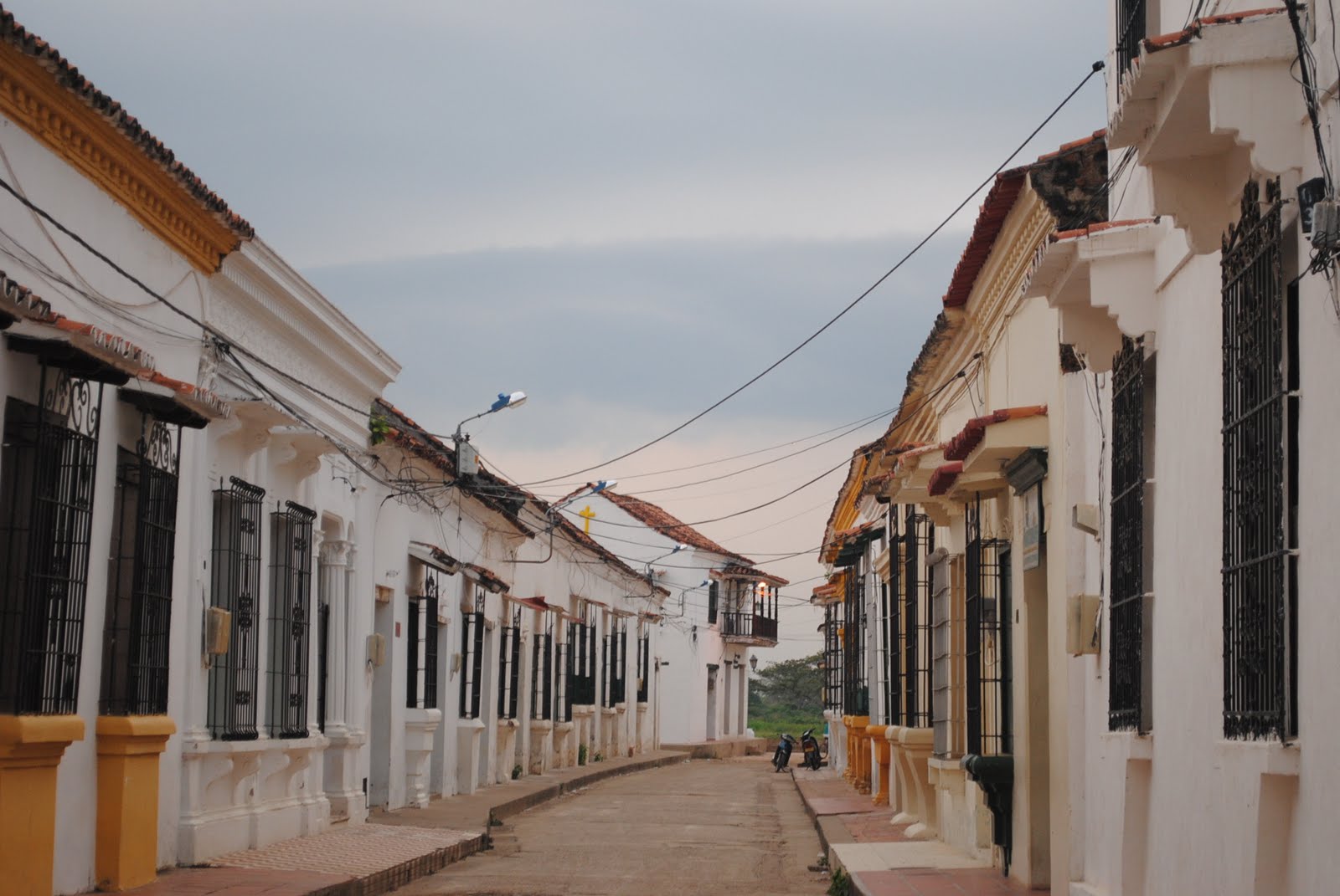 Koloni Accessories Colombia: Mompox, Colombia - Mompox Filigree