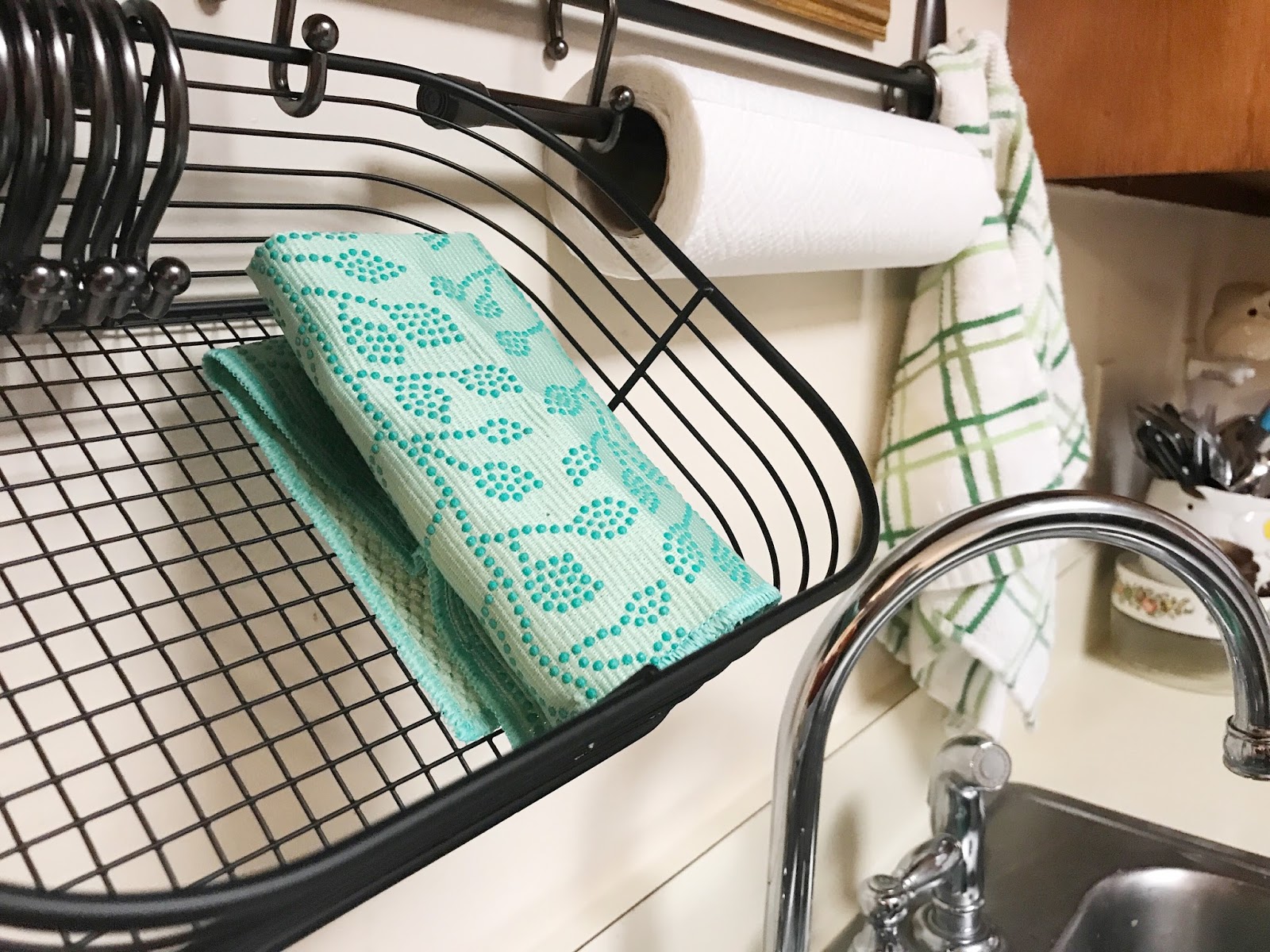 How to Create a Kitchen Command Center - A Paper Arrow