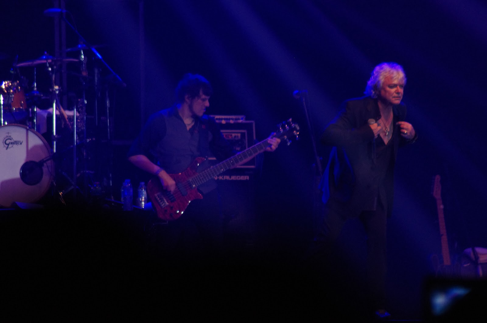 noel autor: Air Supply Performed Live at The Atrium, Lim Ket Kai Center ...