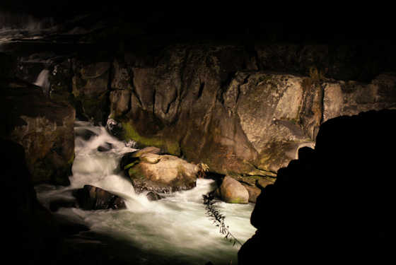 More glimpses of unfamiliar Japan: Fall Colors... Sunset ...