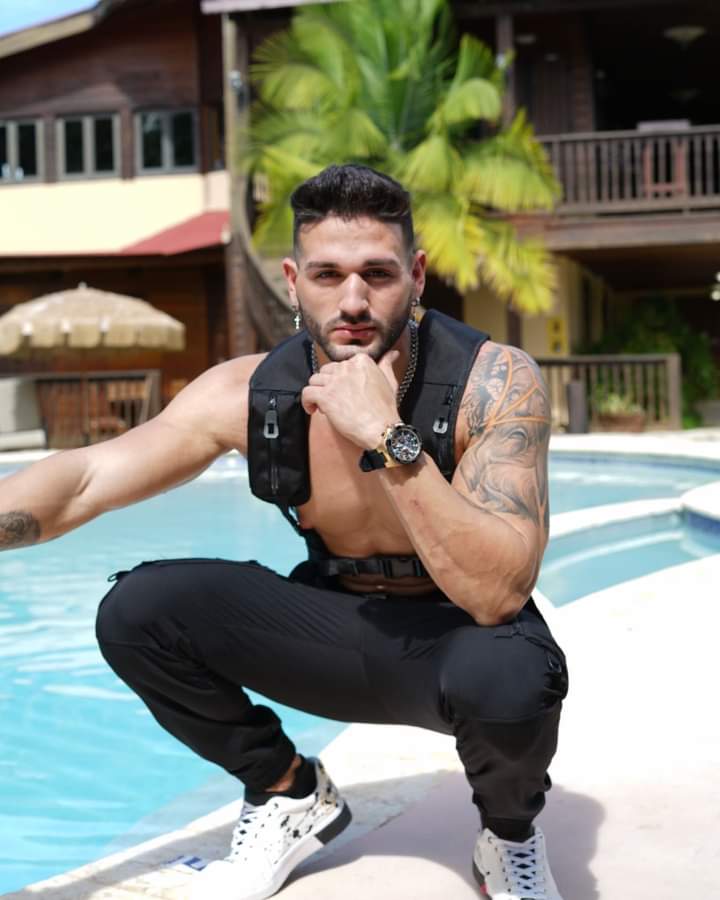 Mis queridos guapos: Asaf Torres: Tremendo macho boricua