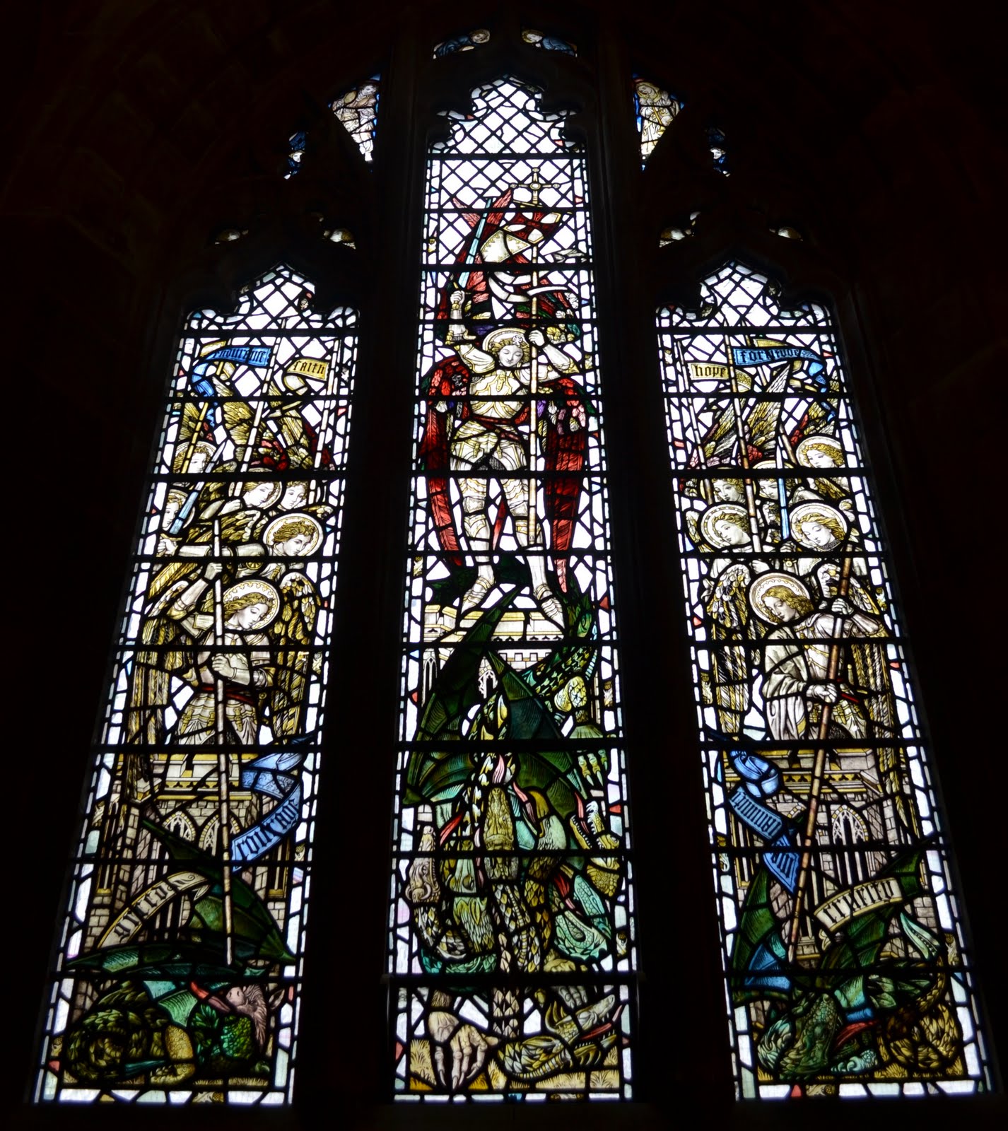 Tour Scotland: Tour Scotland Photographs Video Shrine Stained Glass ...