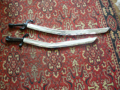 Buskador's LARP: How to make a curved larp boffer sword.