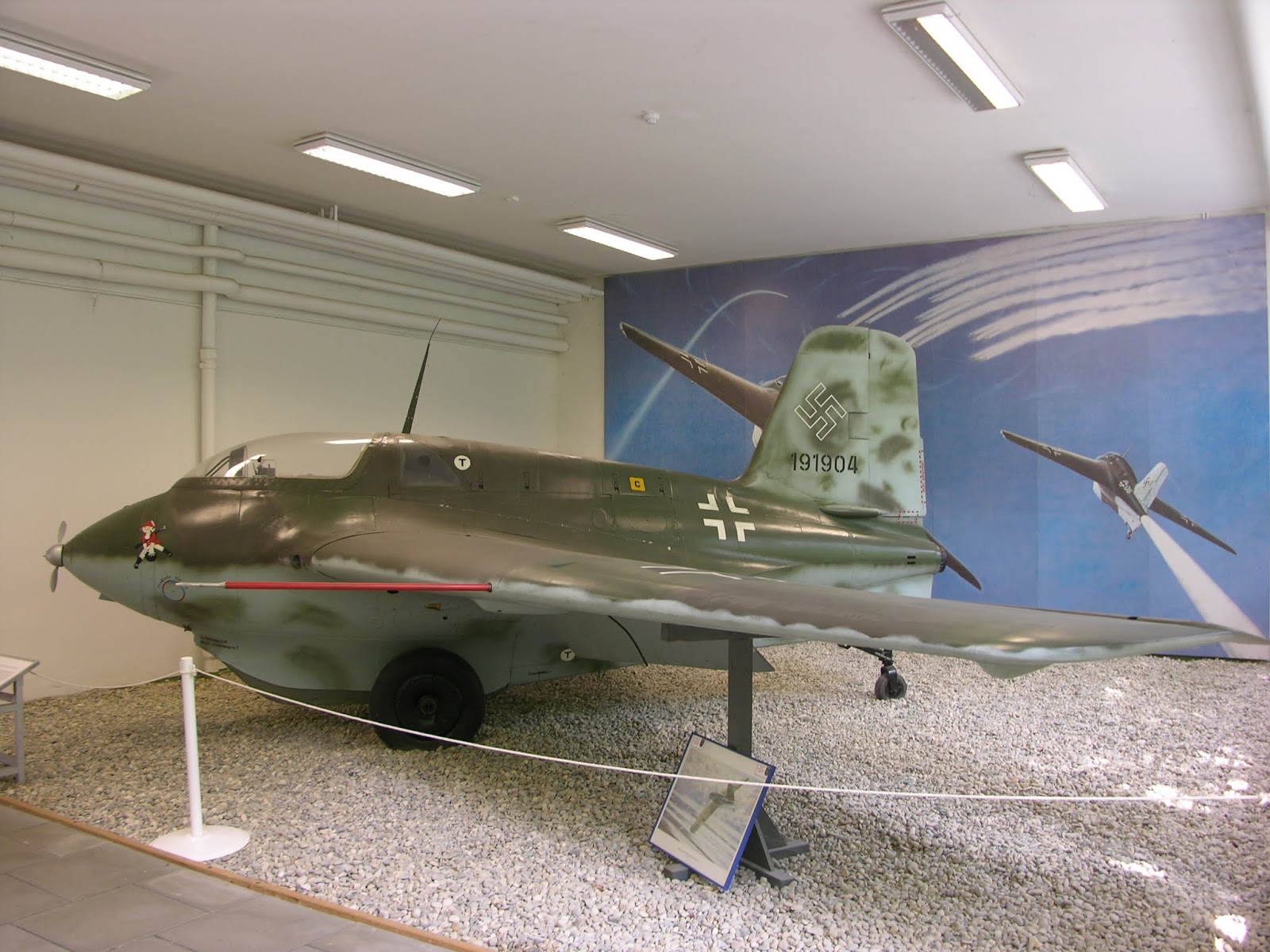 Grams luftfartsblogg: Me 163 Komet - UAS Vision Video