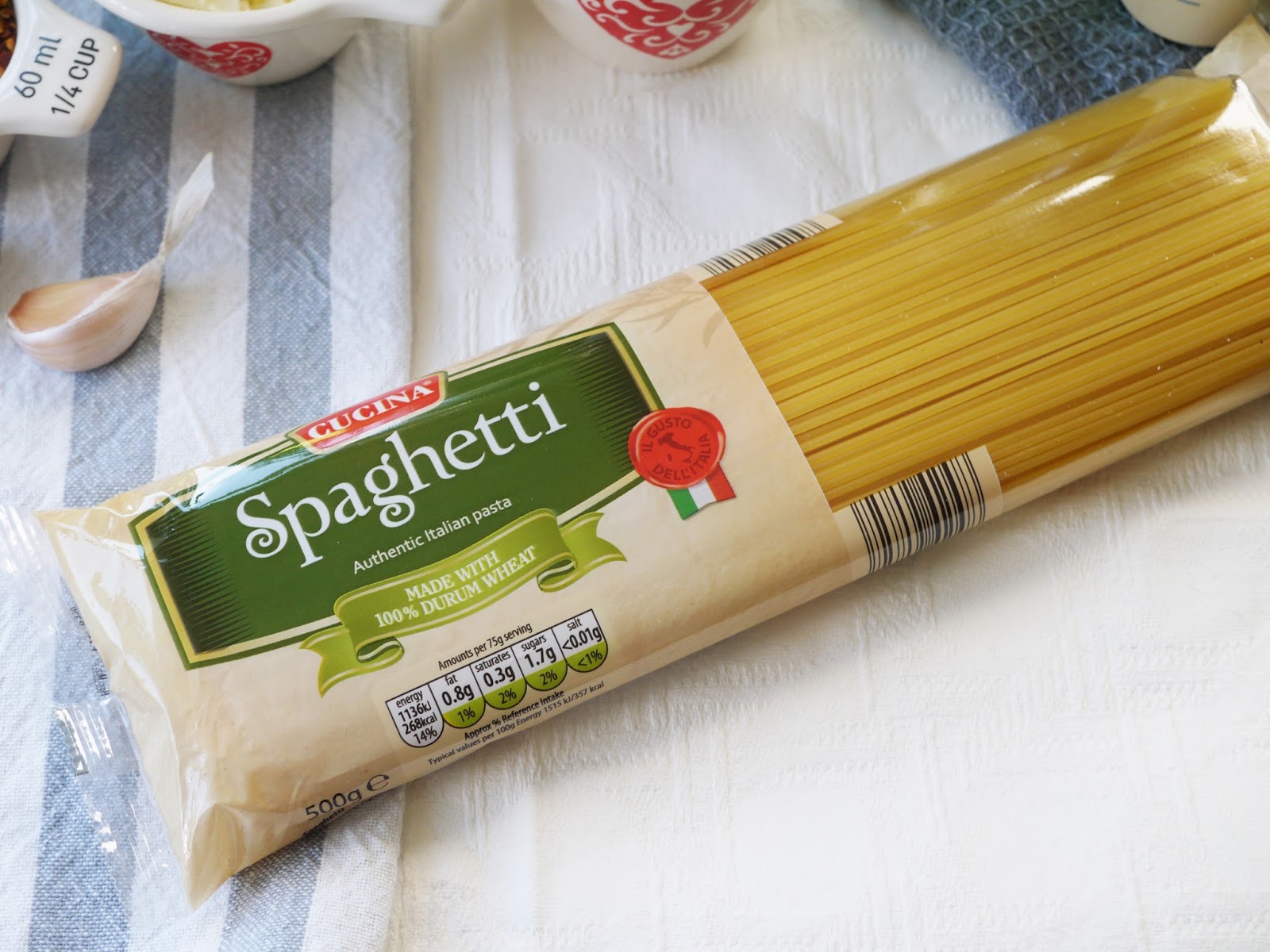 This Muslim Girl Bakes: One-Pot Tomato Spaghetti.