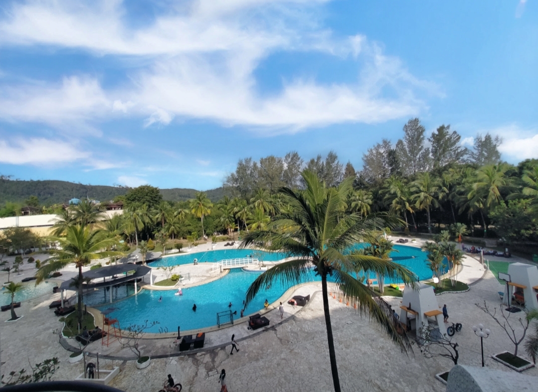 Harris Resort Waterfront Batam Menginap Oke Sekedar Nongki Juga Bisa