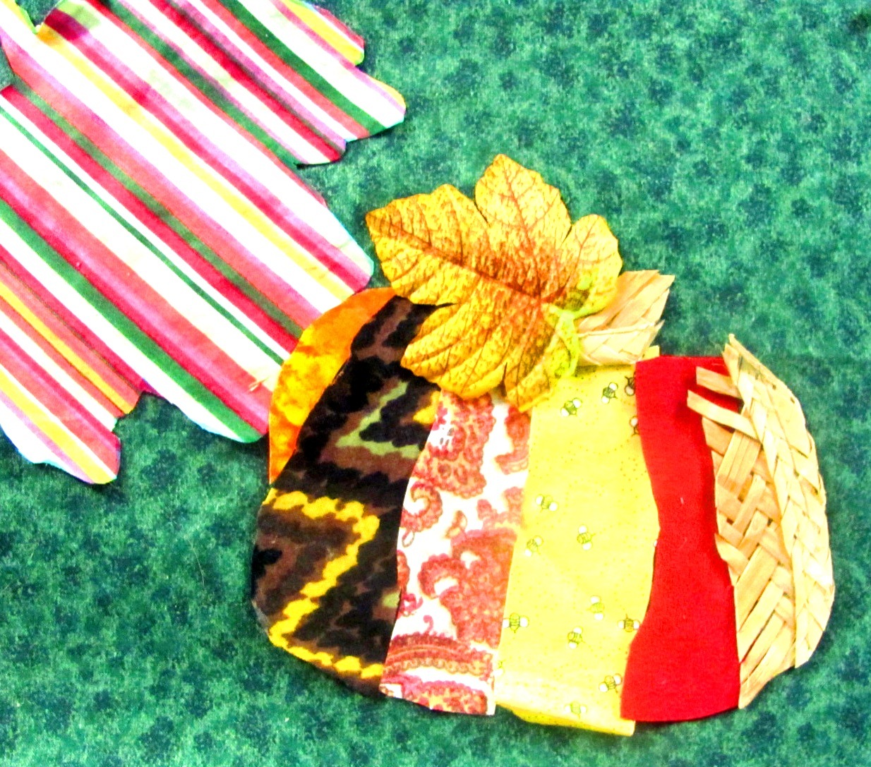 colormehappy: Reuse - A fun Eco-Friendly Thanksgiving craft idea using ...