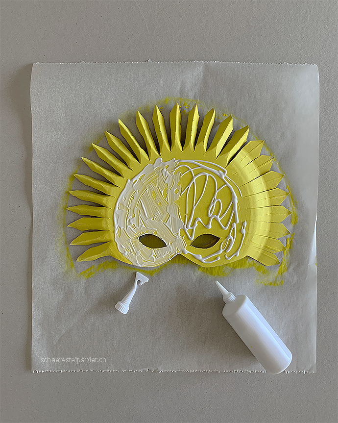 schaeresteipapier: Make a Sunflower Mask!