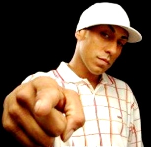 FOTOS DE CANTANTES: FOTOS DE YOMO