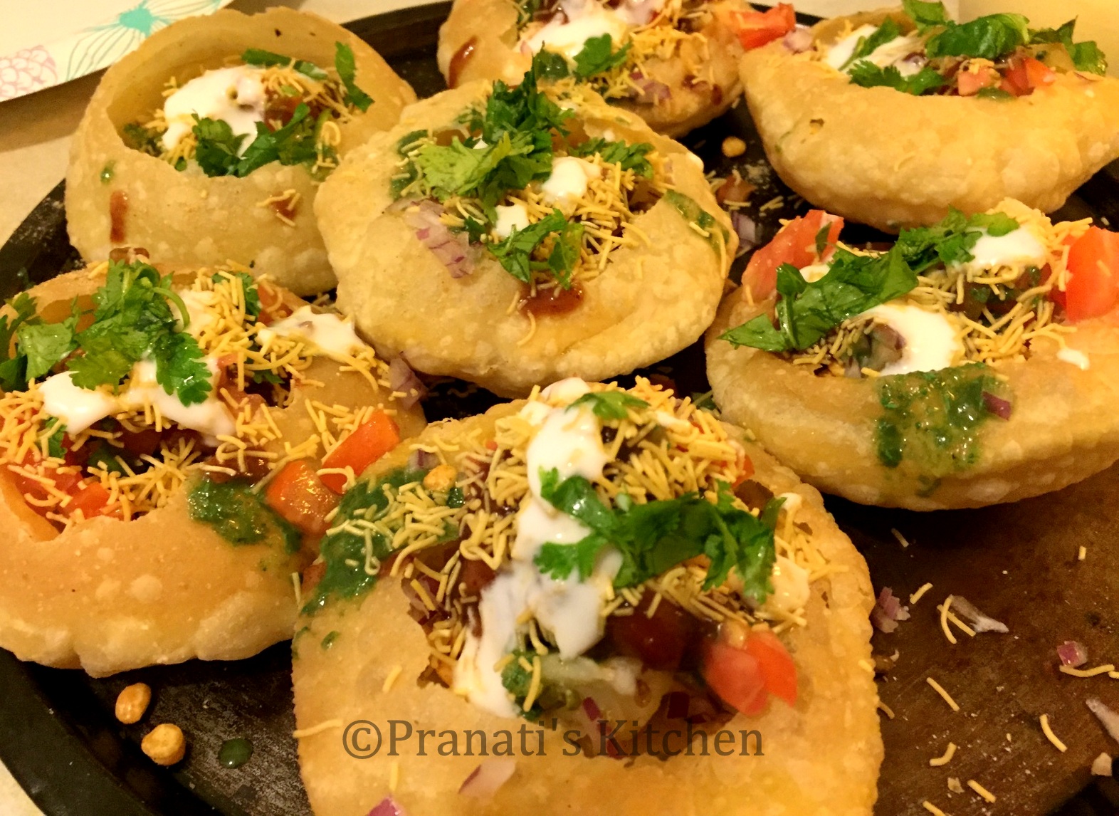 Delicious Recipes 4m Pranati's Kitchen: Raj Kachori Chaat