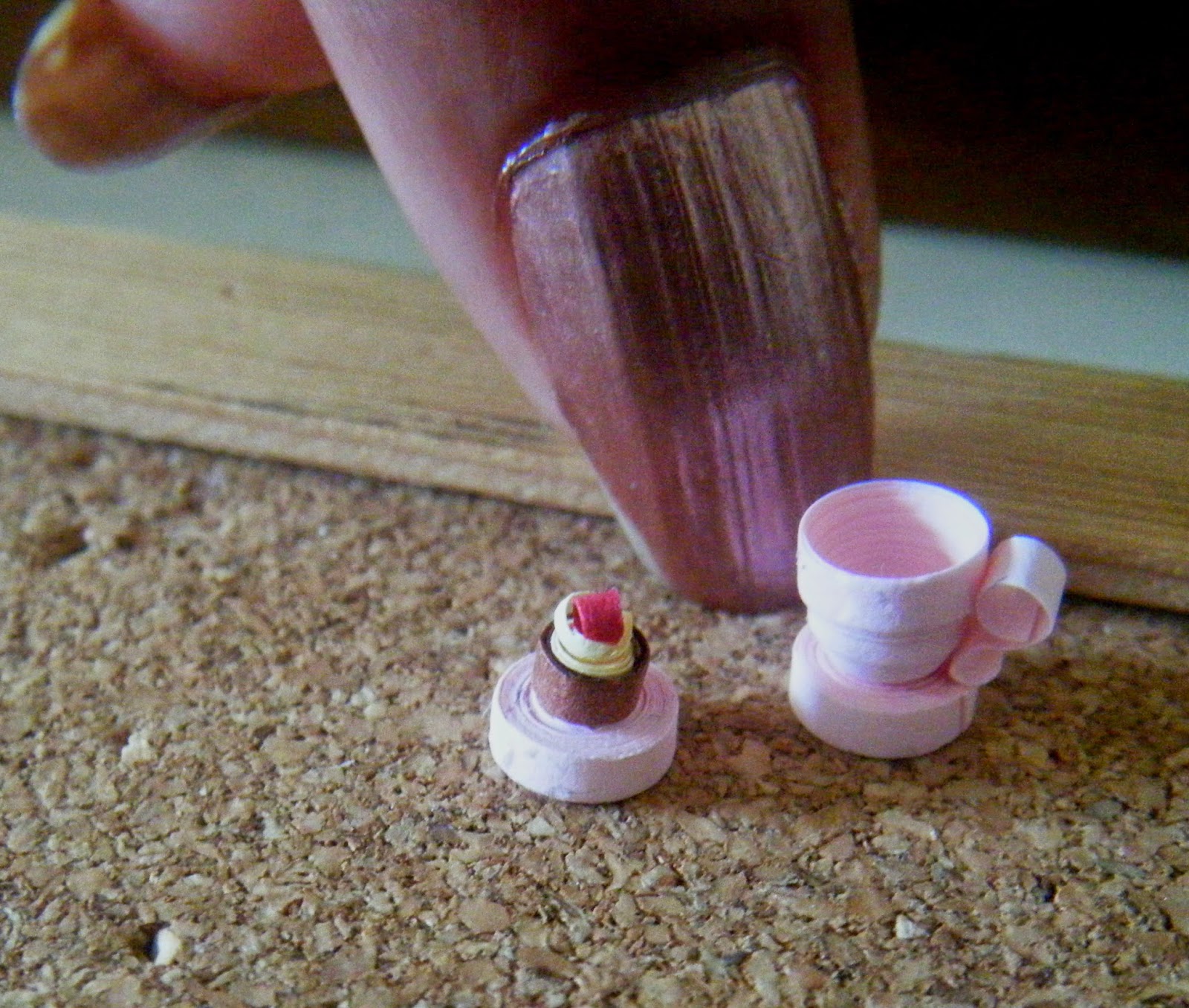 Quilling Away : Quilled 3D miniatures - teacup