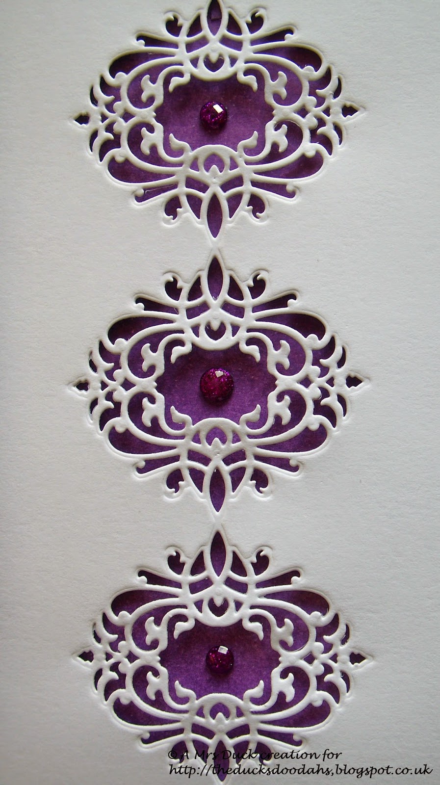 The Ducks Doodahs ......(Tales from a happy crafter): House of Cards ...