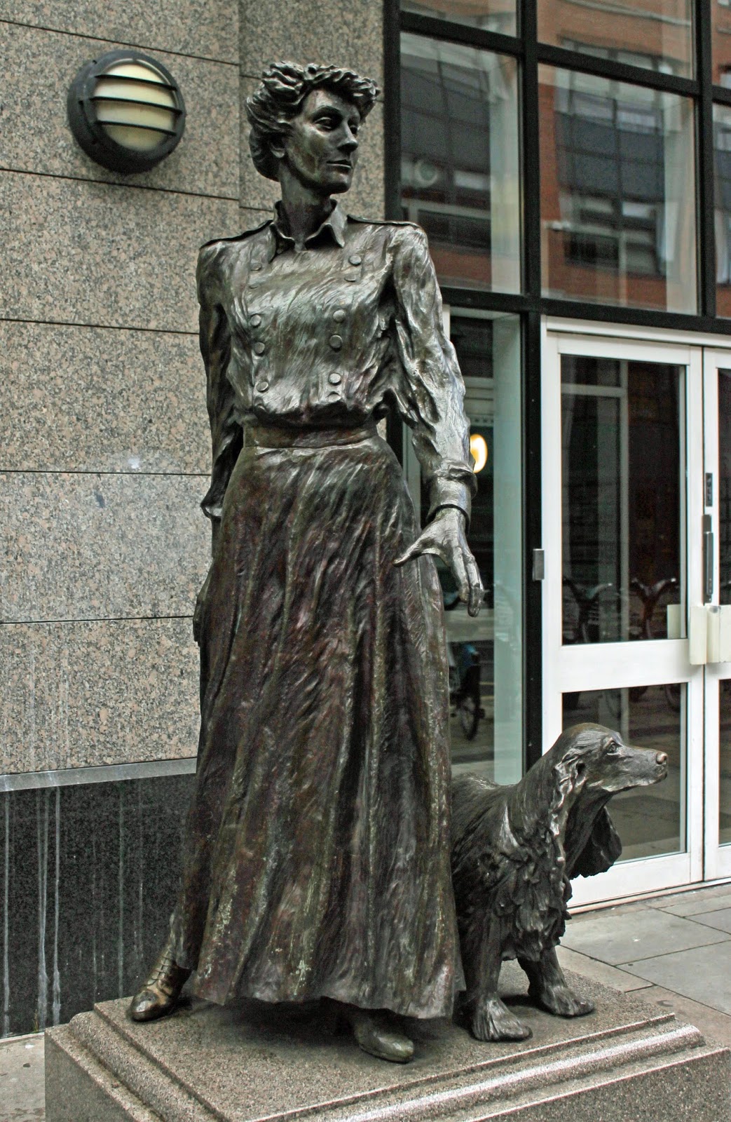 La Petite Hirondelle: Irlande. Mai 2014. Dublin et Clonmacnoise