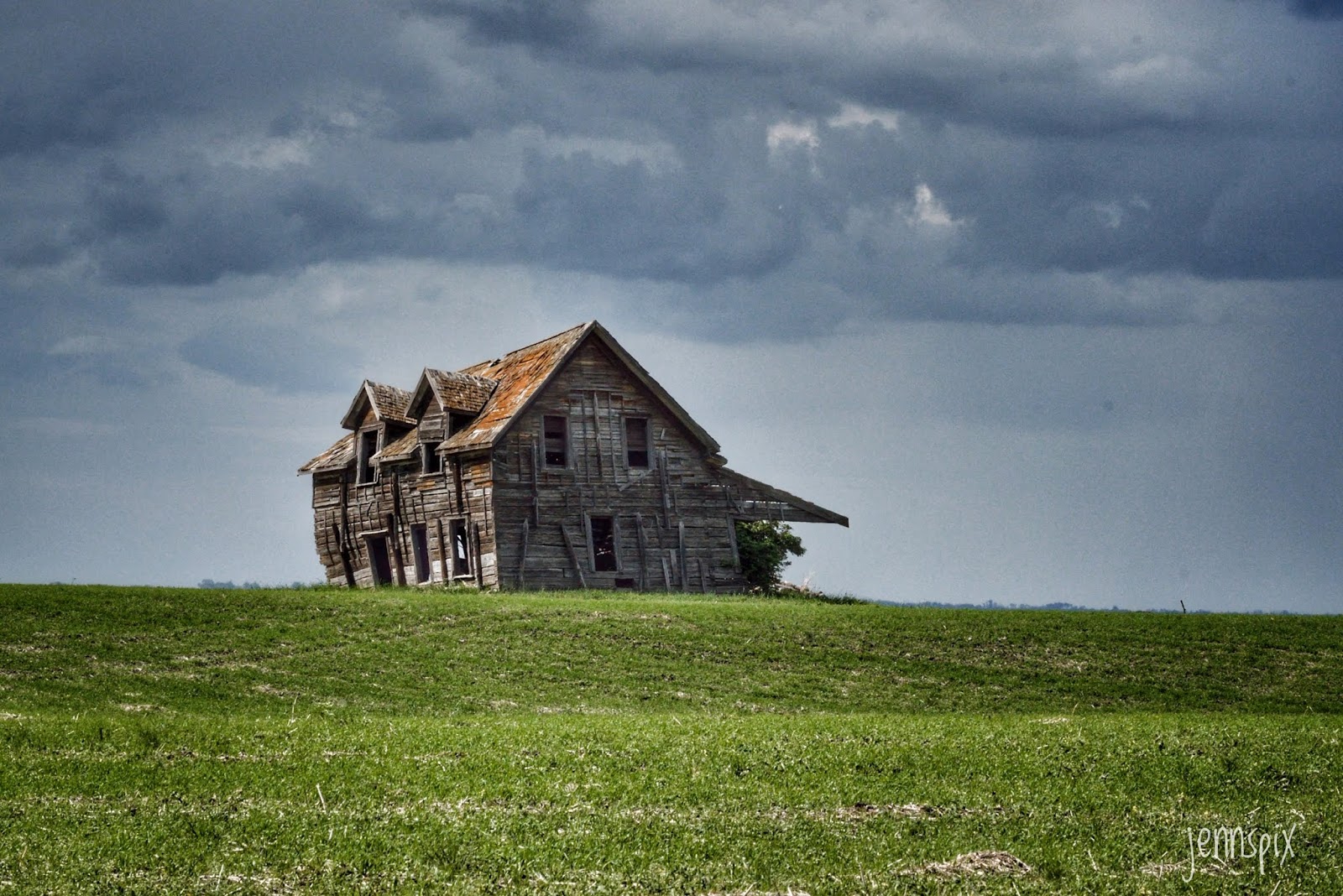 West of the 5th : The Ranch