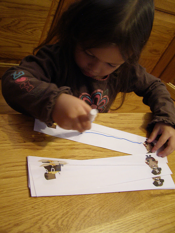 (Home)School of the Blogosphere: Pirate Tot School & Preschool Corner