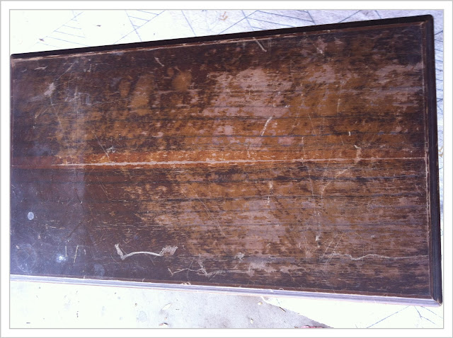 Coastal Home Love: Before and After ~ A Vintage Coffee Table Makeover :)