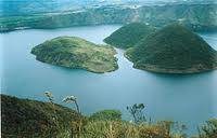 Lagos y lagunas del Ecuador