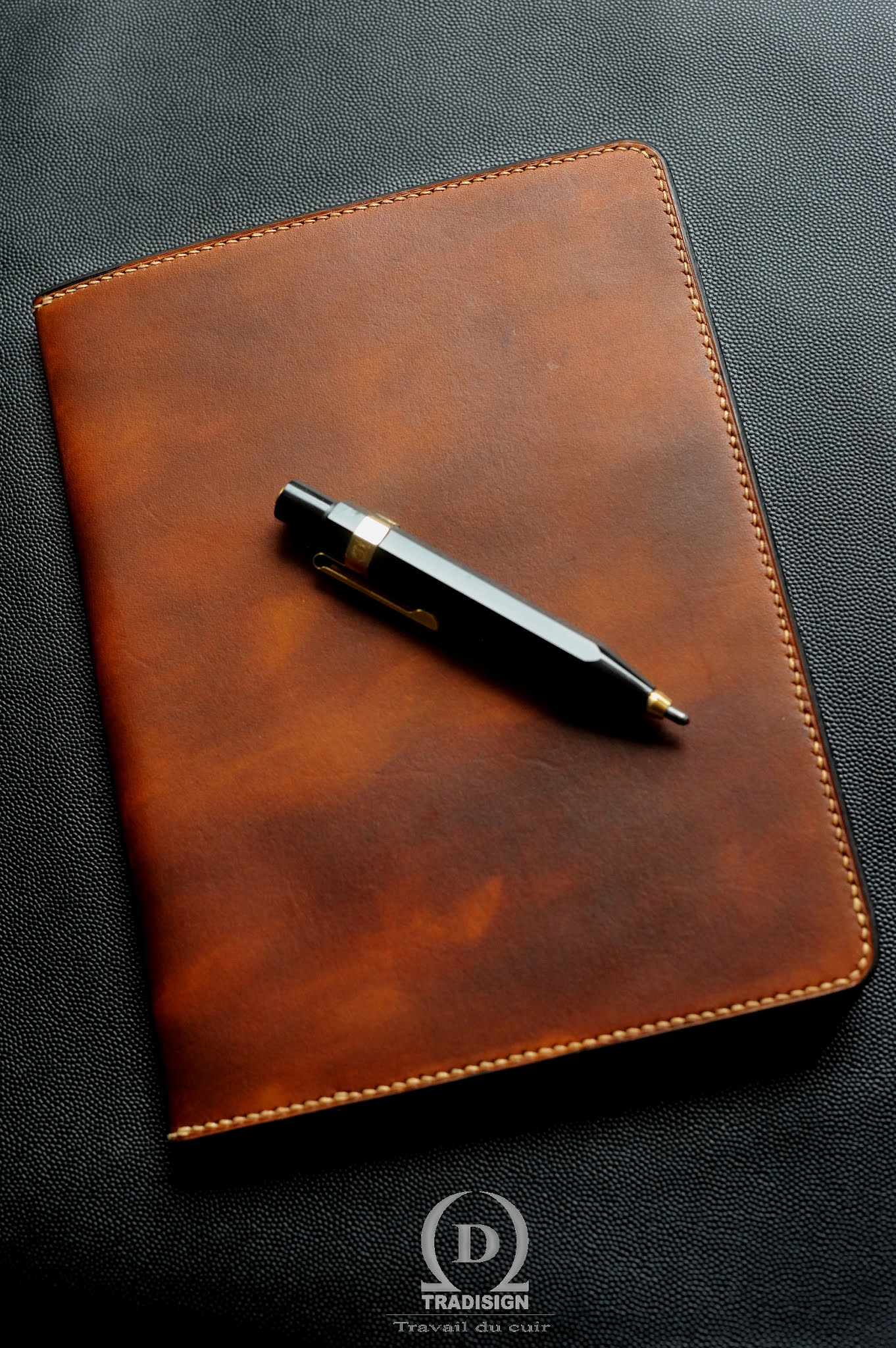 Tradisign : Leather notebook folder A5- Couverture cuir pour bloc note A5