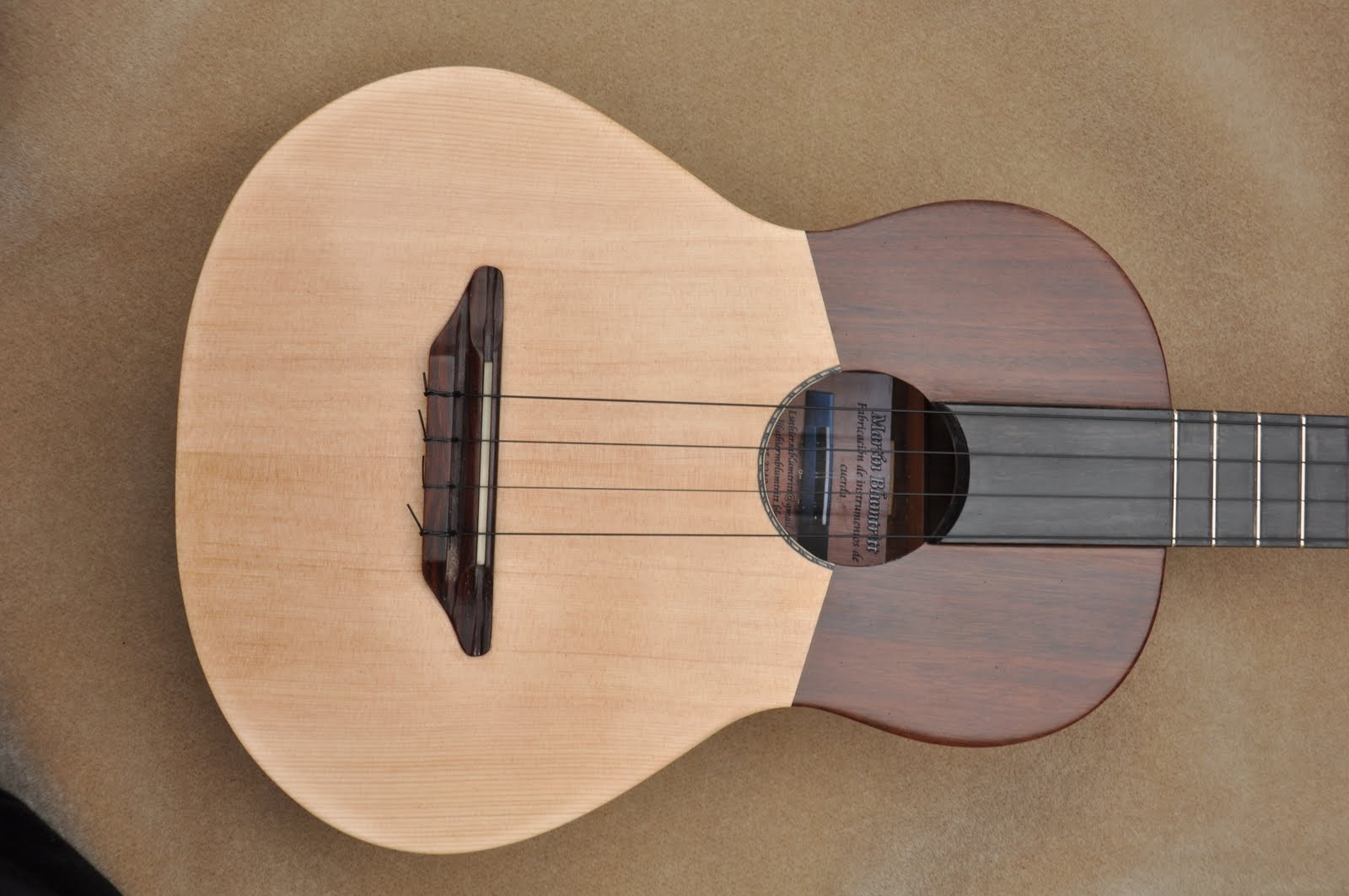luthier martin blumtritt: Cuatro Venezolano
