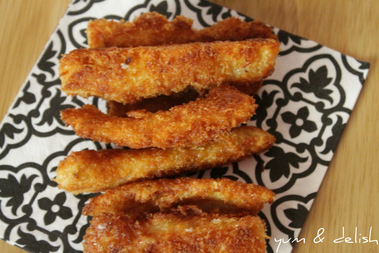 Yum & Delish: Crispy Fried Fish with Mayo Tahini Dip