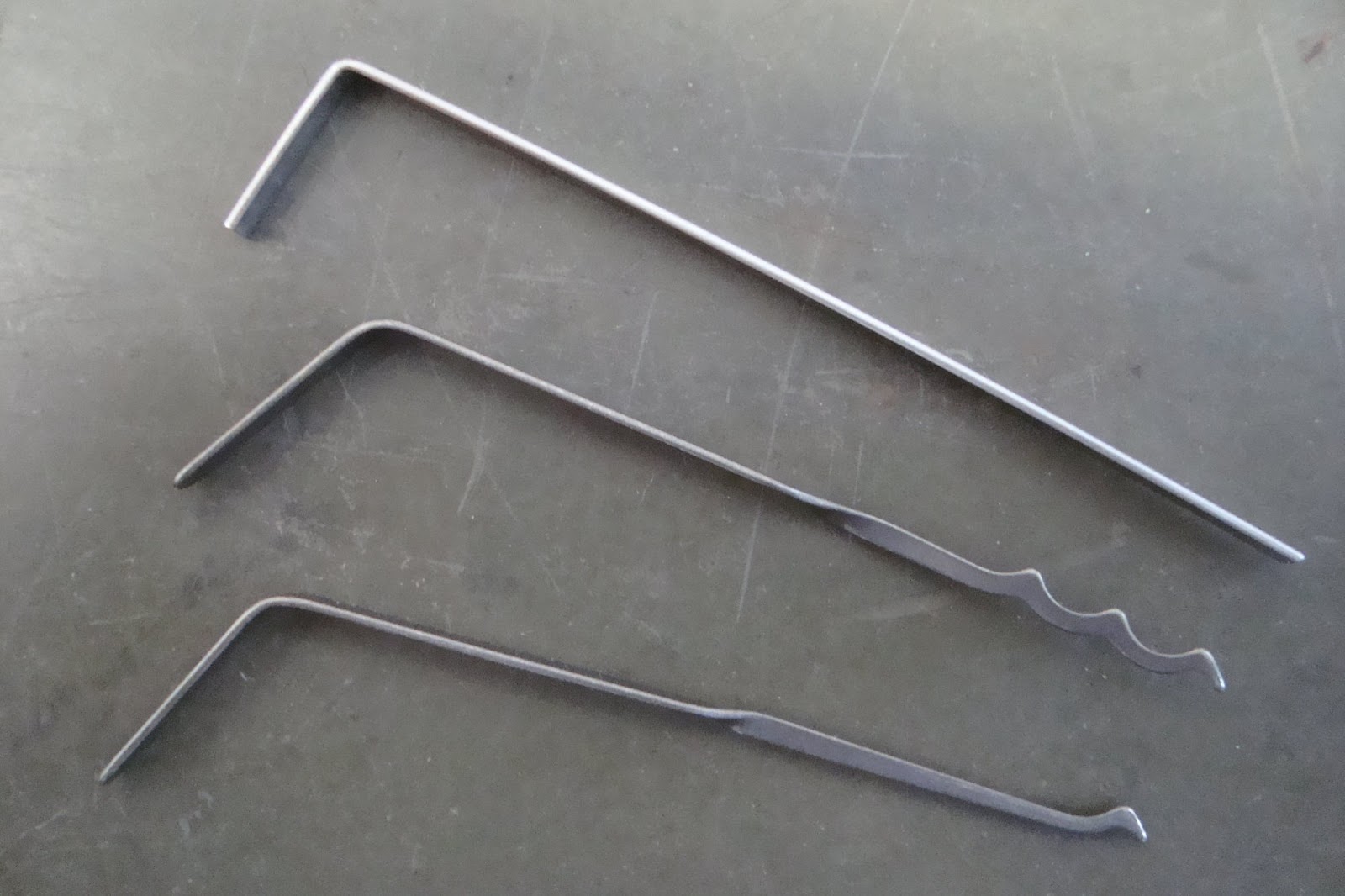 Black Scout Survival: Lockpicking 101