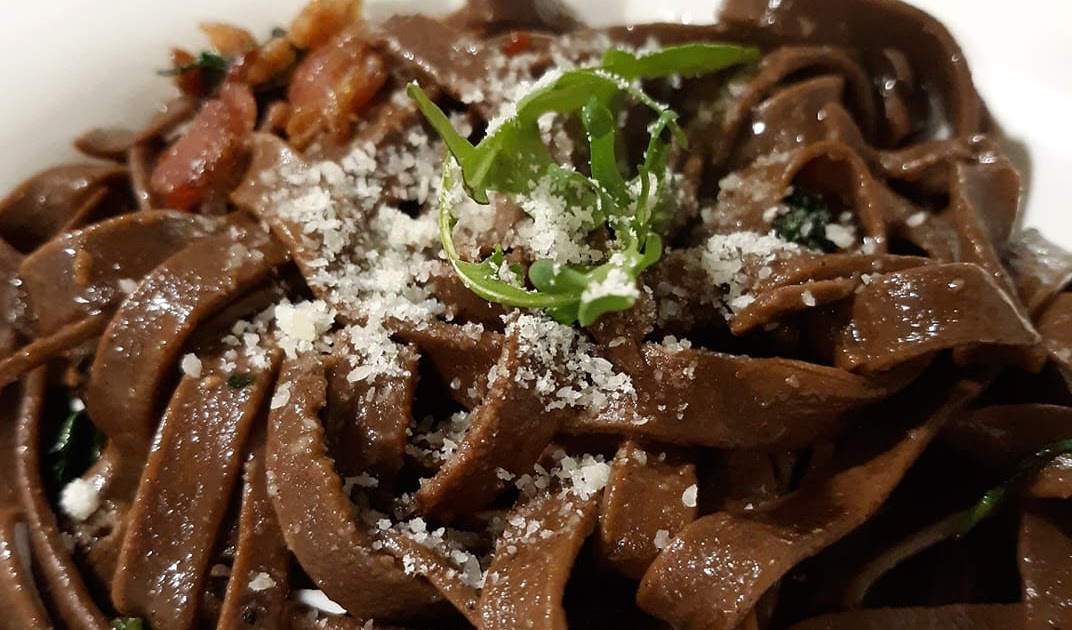 BLOG BY BINNS: Chocolate Fettuccini