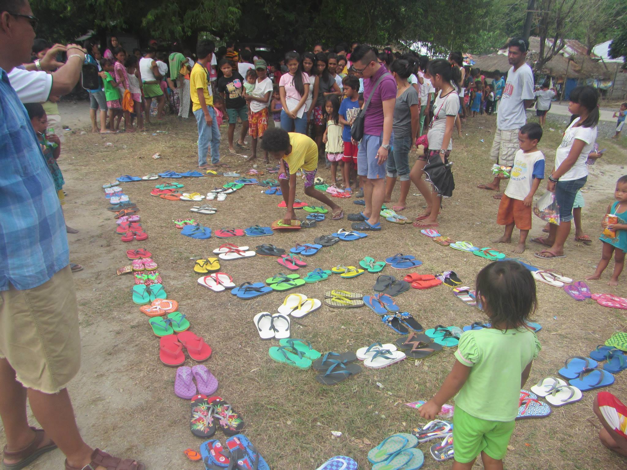 LEXICAL CROWN: MAKING THE AETA KIDS FEEL THE SPIRIT OF CHRISTMAS