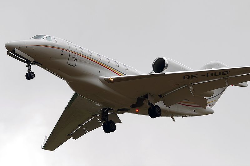 Suburban spaceman: NASA Funds Study of Sideways Flying Supersonic Plane ...