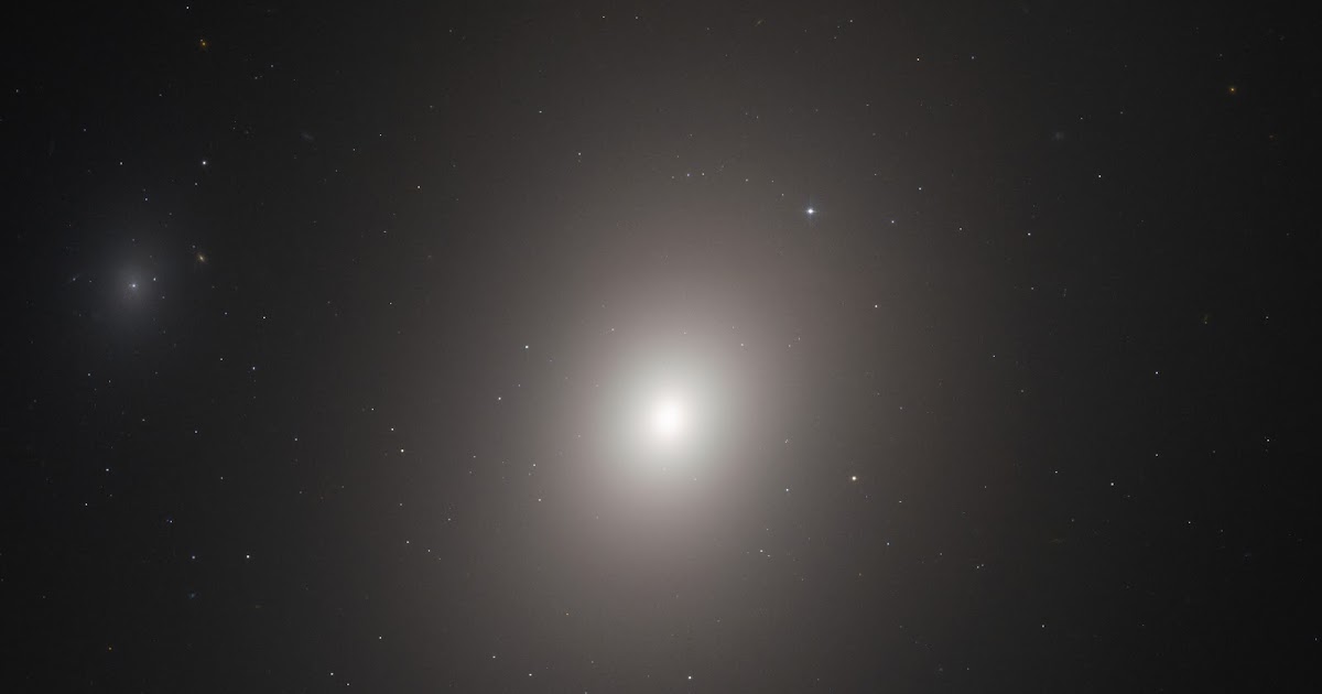 Friends of NASA: Galaxy Messier 86: Beacon of Light | Hubble