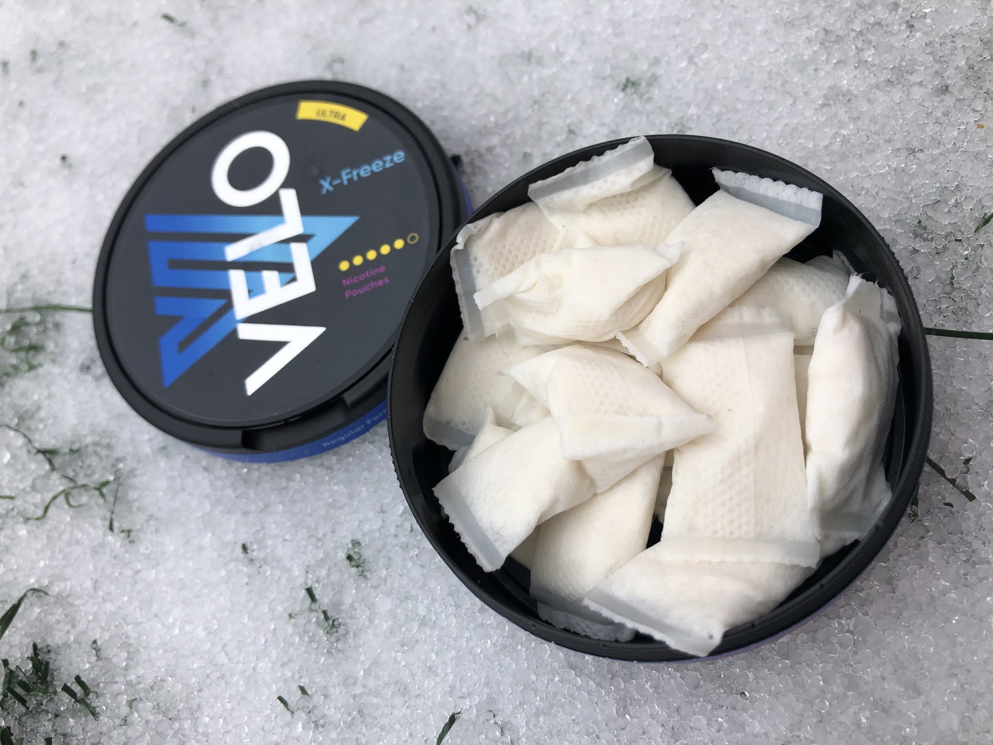 Velo Freeze (X-Strong) Nicotine Pouch - Review. 11 February 2021.
