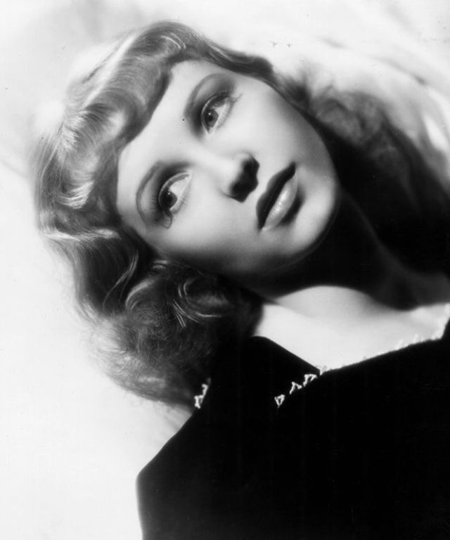 35 Beautiful Photos of Dolly Haas in the 1930s ~ Vintage Everyday