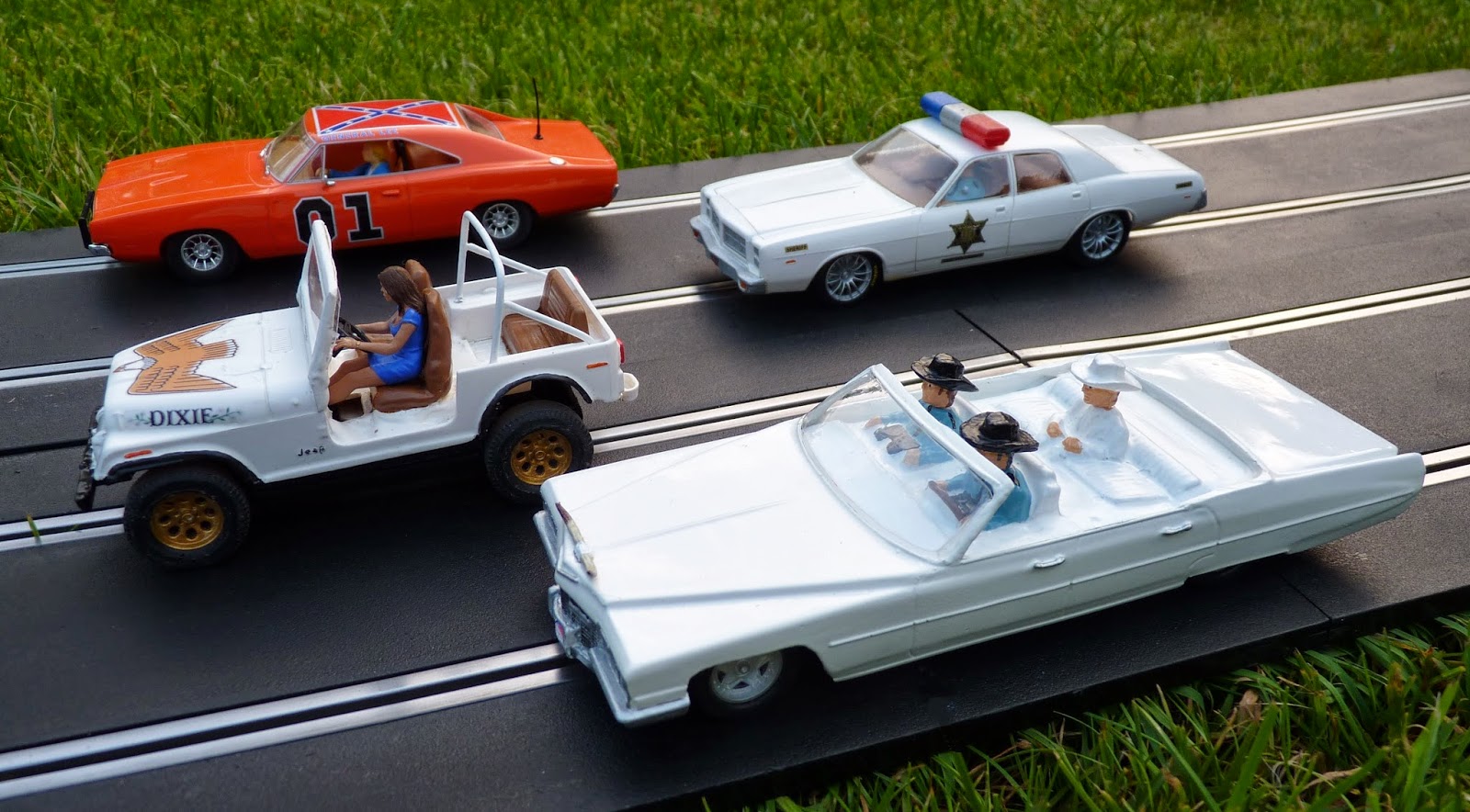 My Scalextric: Daisy Duke's Jeep 'Dixie'