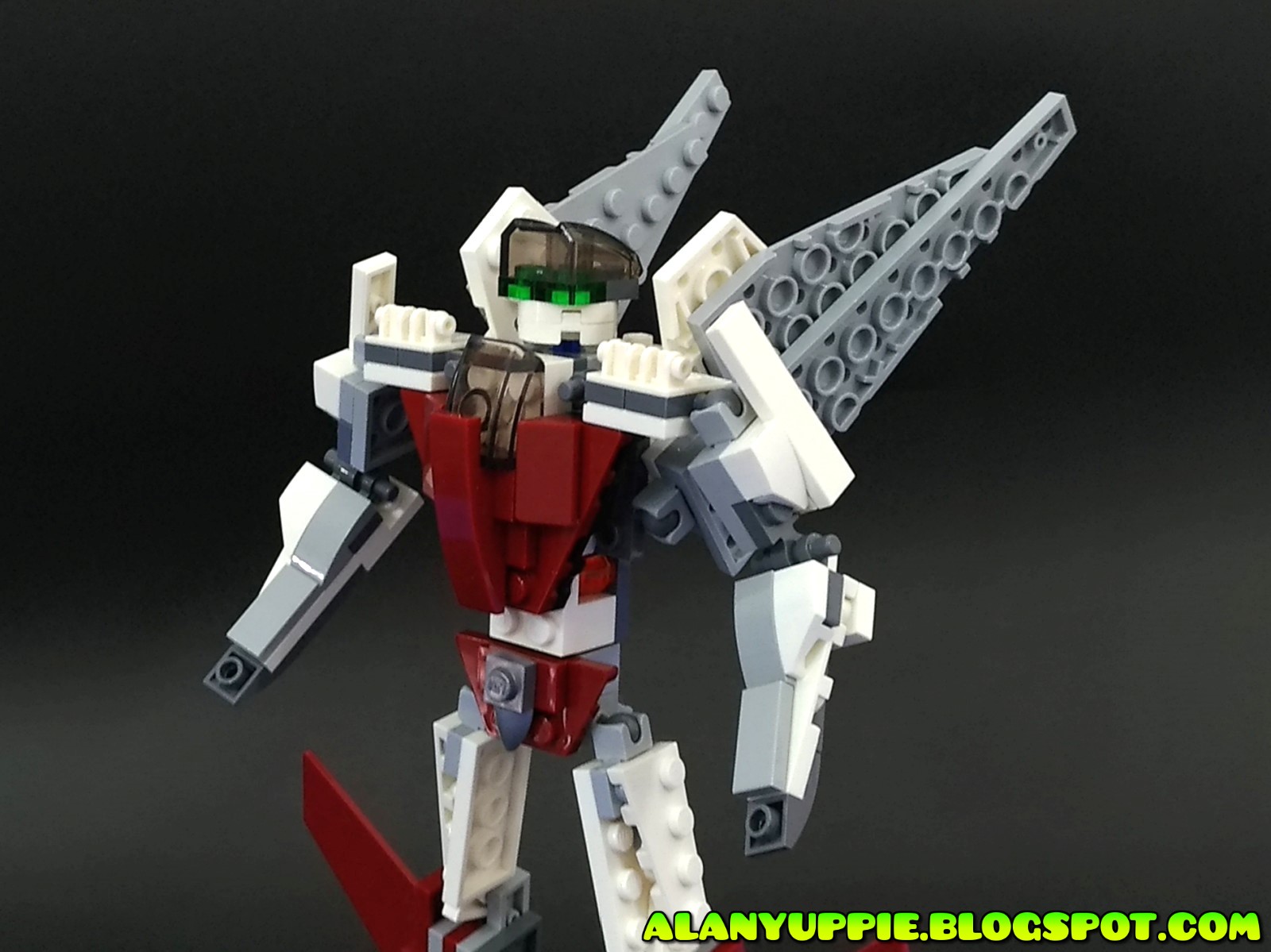 Alanyuppie's LEGO Transformers: (Updated with video tutorial) LEGO ...