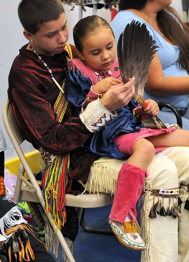 White Wolf : The Origins of the Smoke Dance