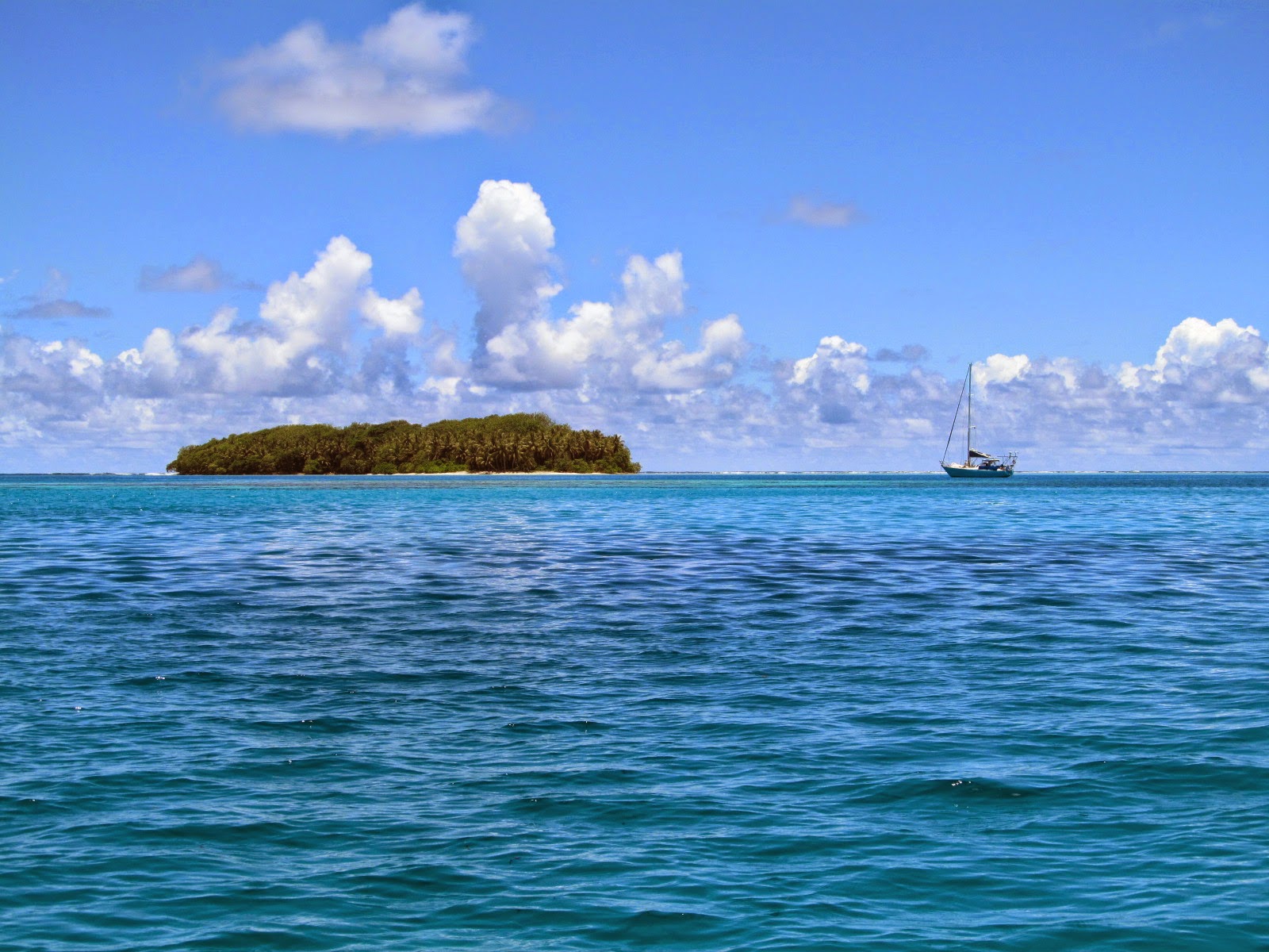 SAILING HELENA: Puluwat atoll, Micronesia