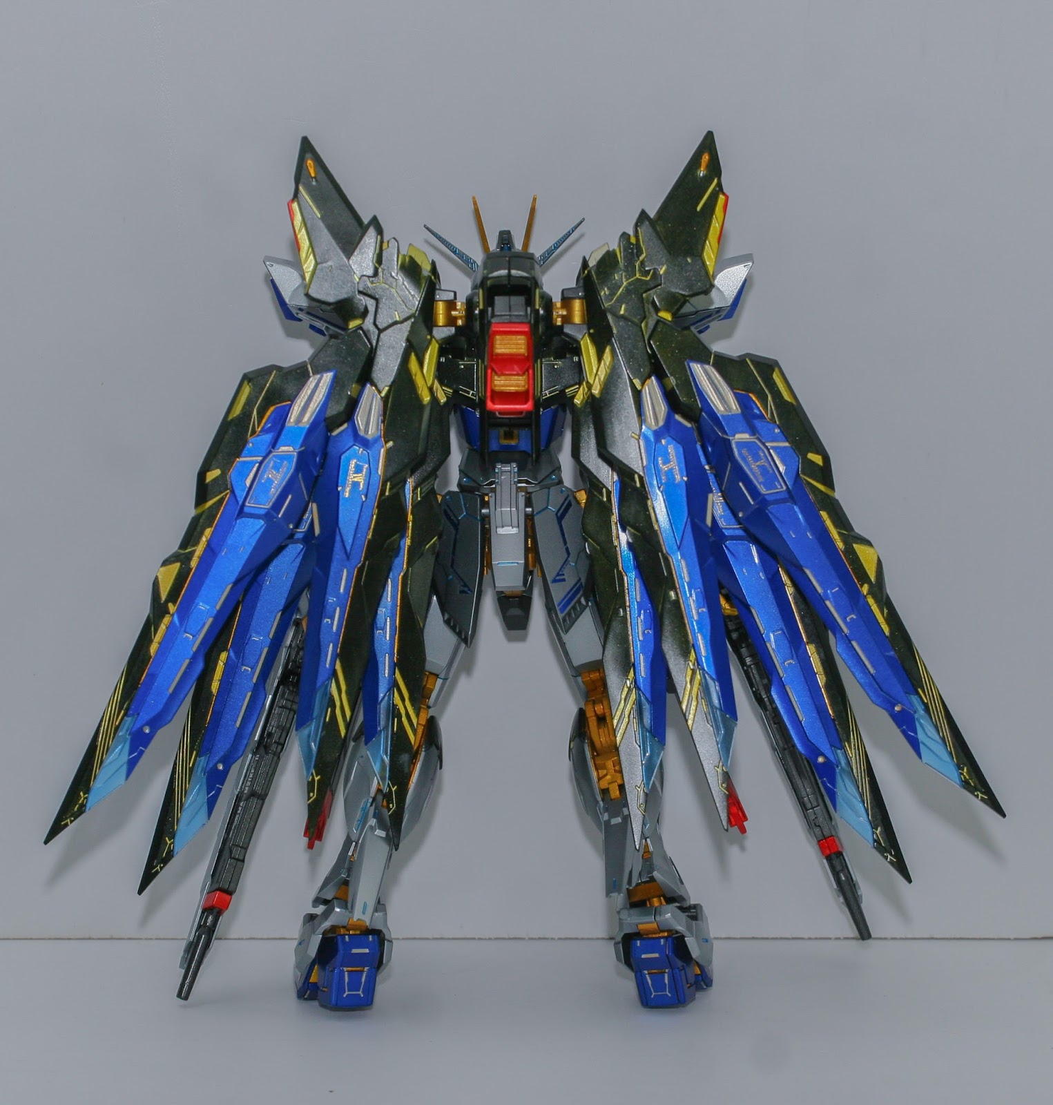 Painted Build: DM 1/100 Strike Freedom Gundam Ver. MB