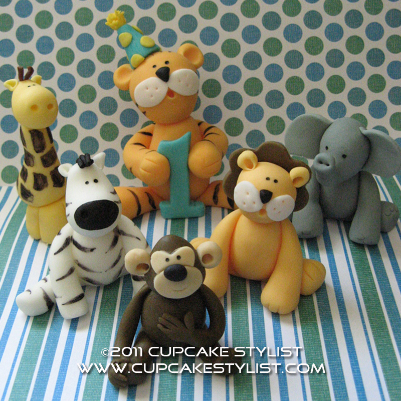 Cupcake Stylist: Fondant Alligator and Fondant Snake Cake and Cupcake ...