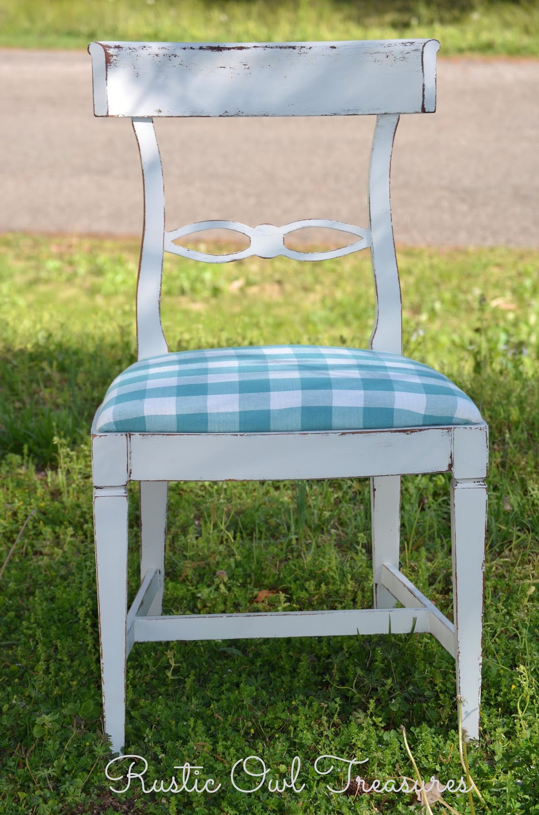 Rustic Owl Treasures: Blue Buffalo Check Chair