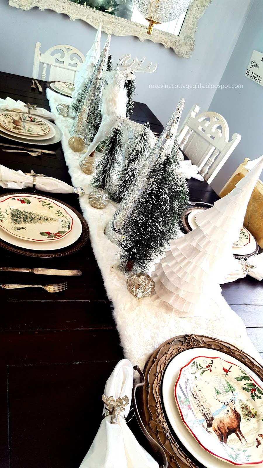 Farmhouse Christmas Table