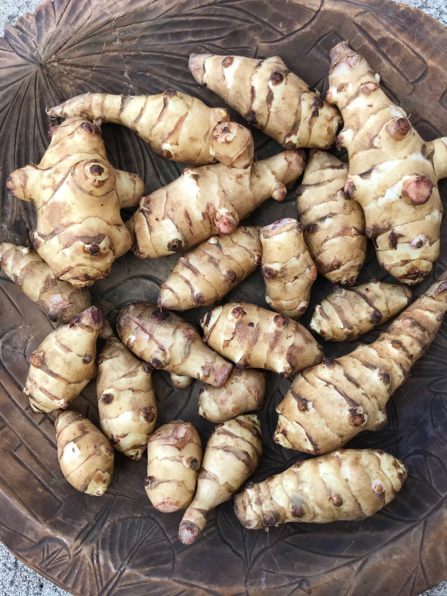 Savory Moments: Garlic and thyme smashed sunchokes