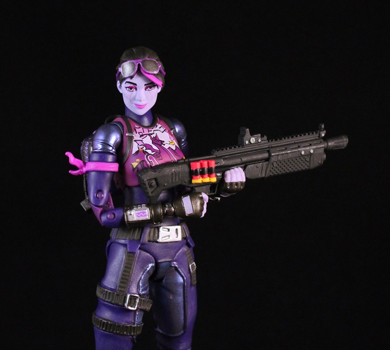 She's Fantastic: Fortnite - DARK BOMBER!