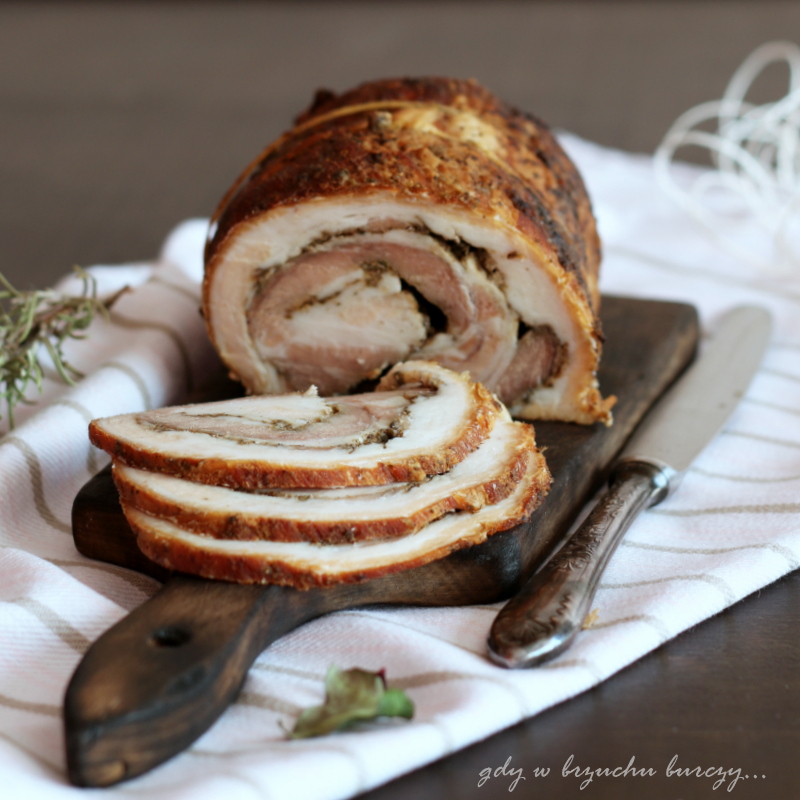 Gdy w brzuchu burczy... : Pieczony rolowany boczek